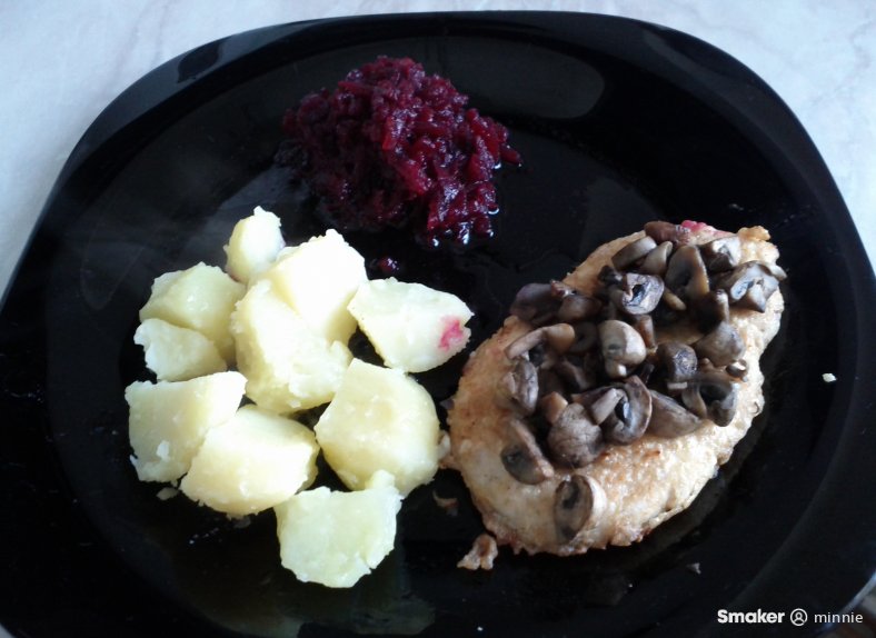 Brizol drobiowy z pieczarkami