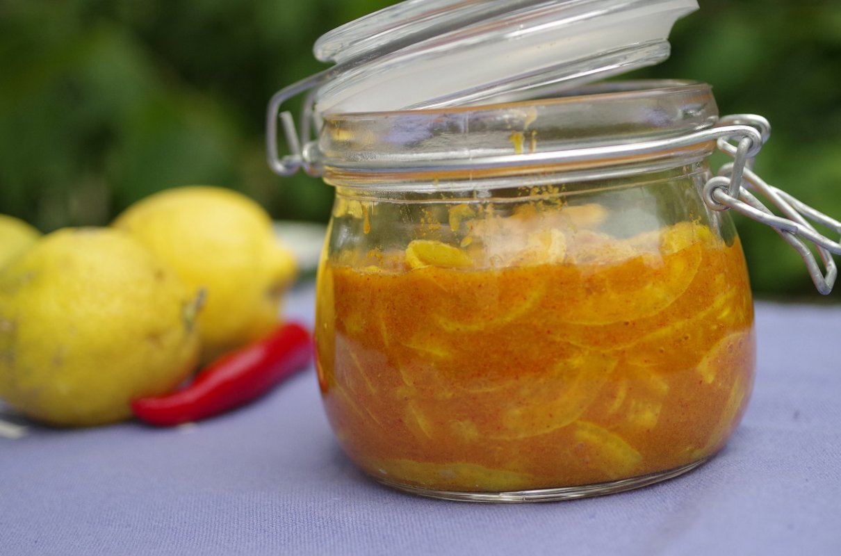 Szybkie kiszone cytryny