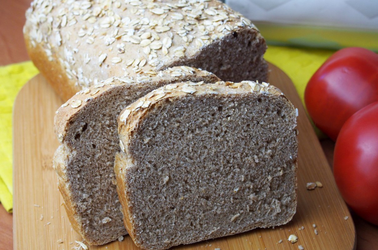 Nocny chleb pełnoziarnisty