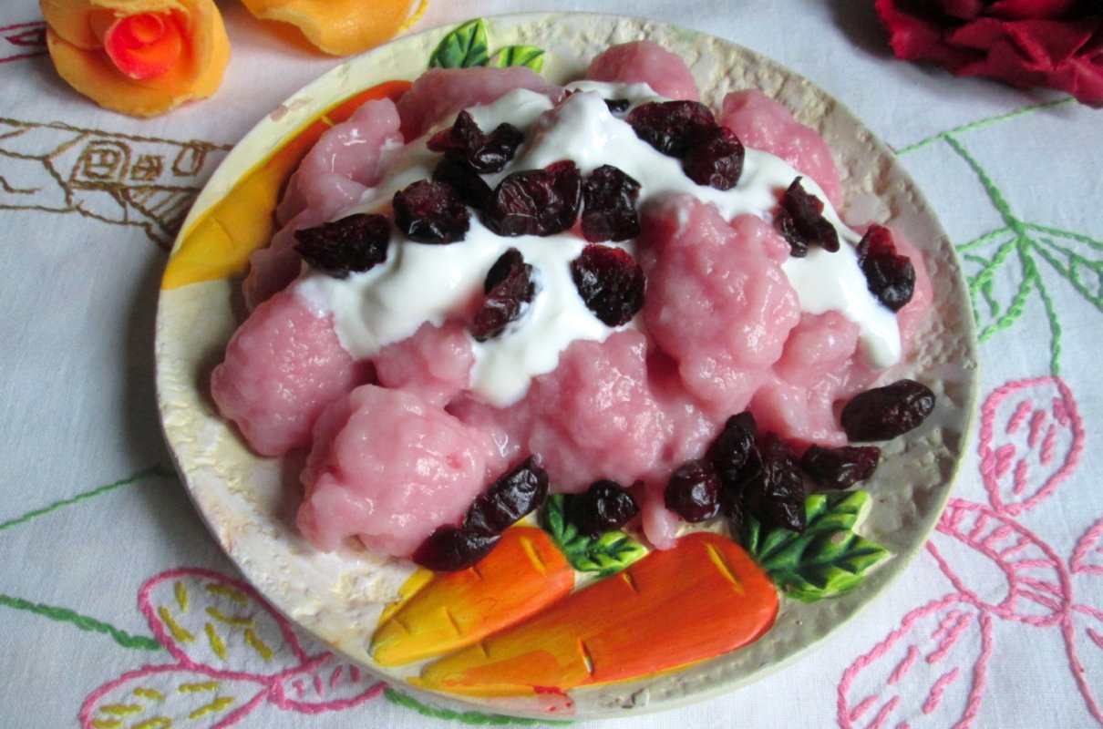 Pyzy drożdżowe na marchewkowym soku