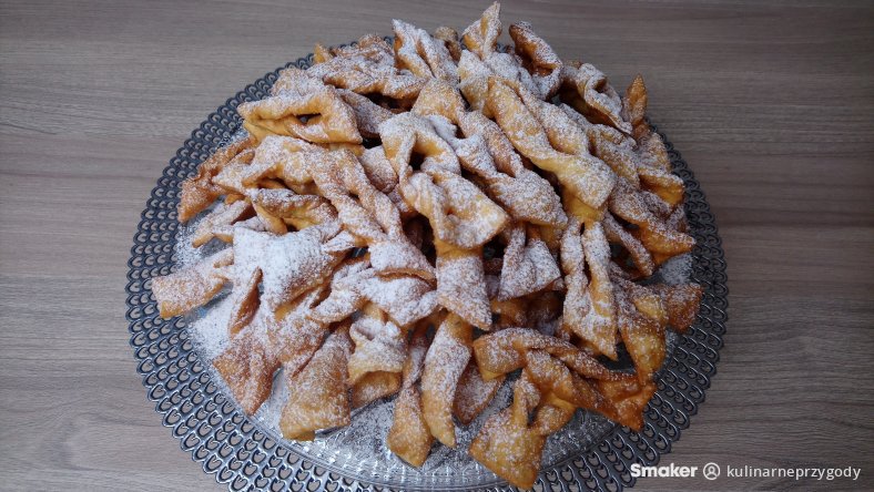 Faworki - Chrusty prosty przepis