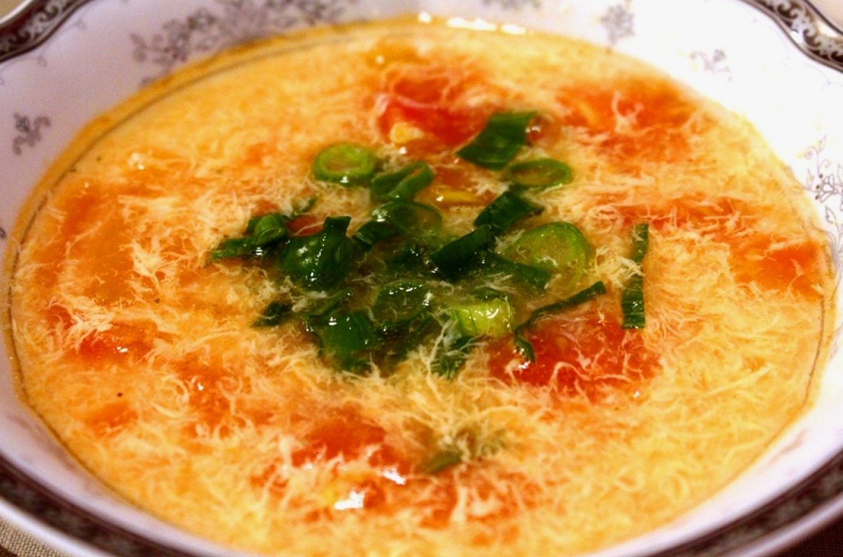 Chińska zupa z pomidorami (Chinese Egg Drop Soup)