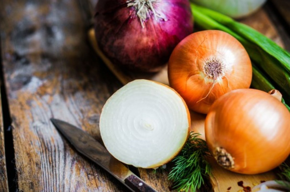 Jak wykorzystywać różne rodzaje cebuli?