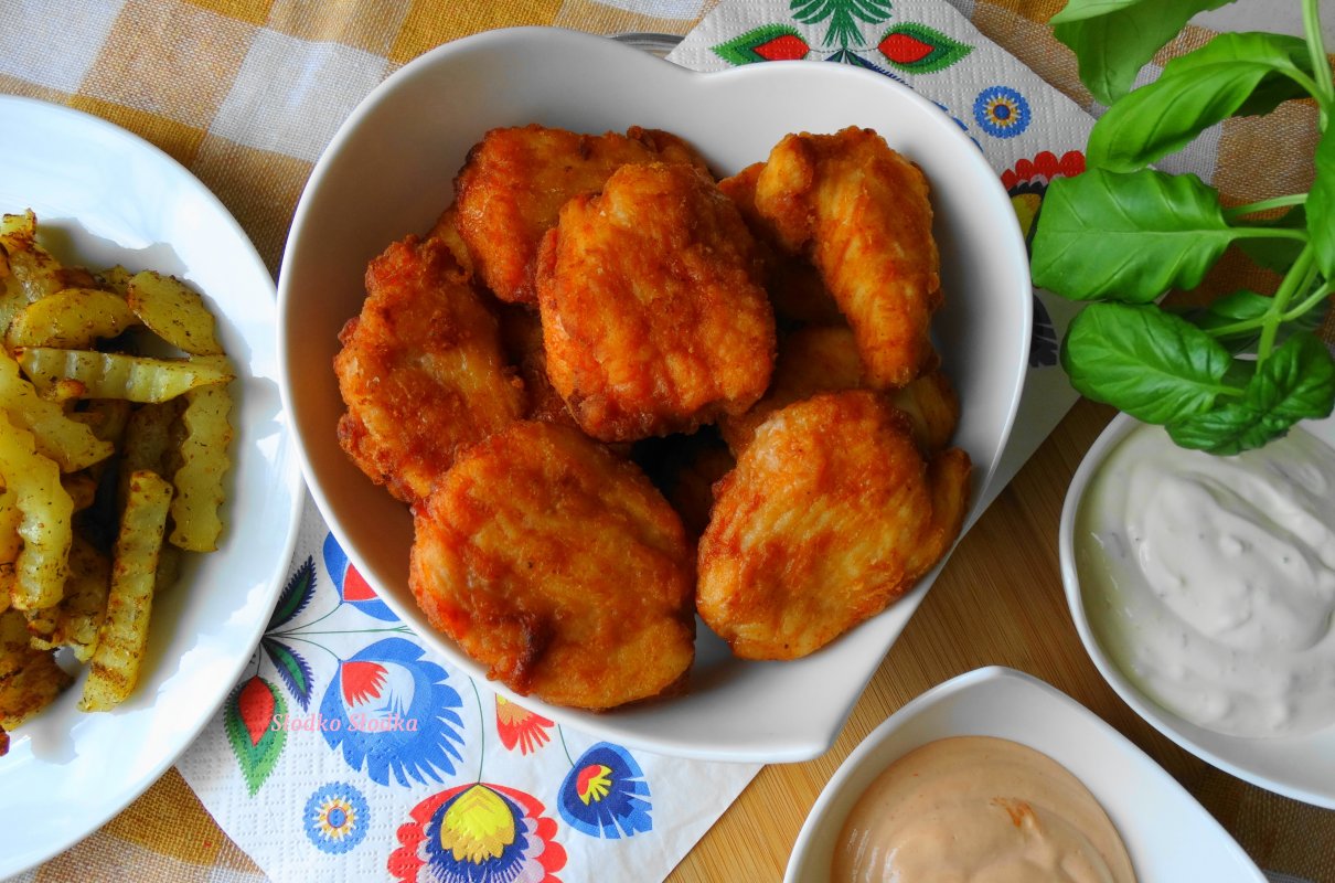 Soczyste Nuggetsy z Piersi Kurczaka.