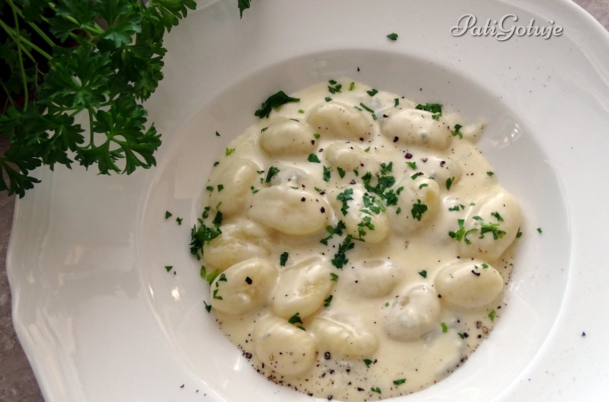 Gnocchi w sosie z gorgonzoli