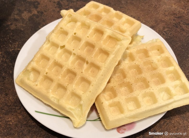 Gofry na wodzie gazowanej