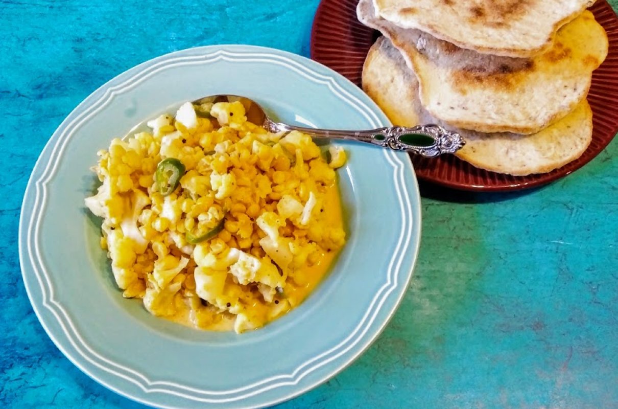 Dhal z kalafiorem