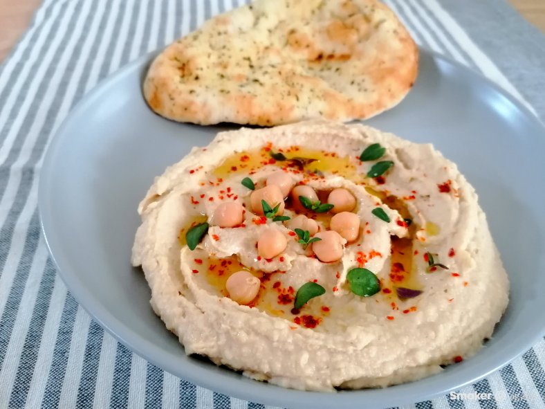 hummus