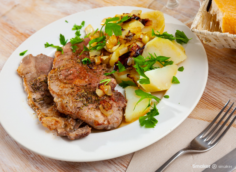 Schab w plastrach pieczony w rękawie