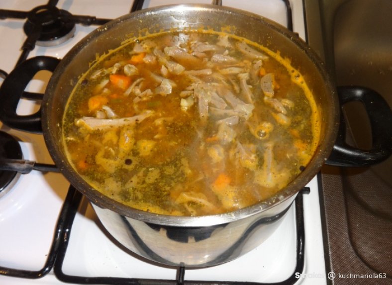 Flaczki z indyczych żołądków.