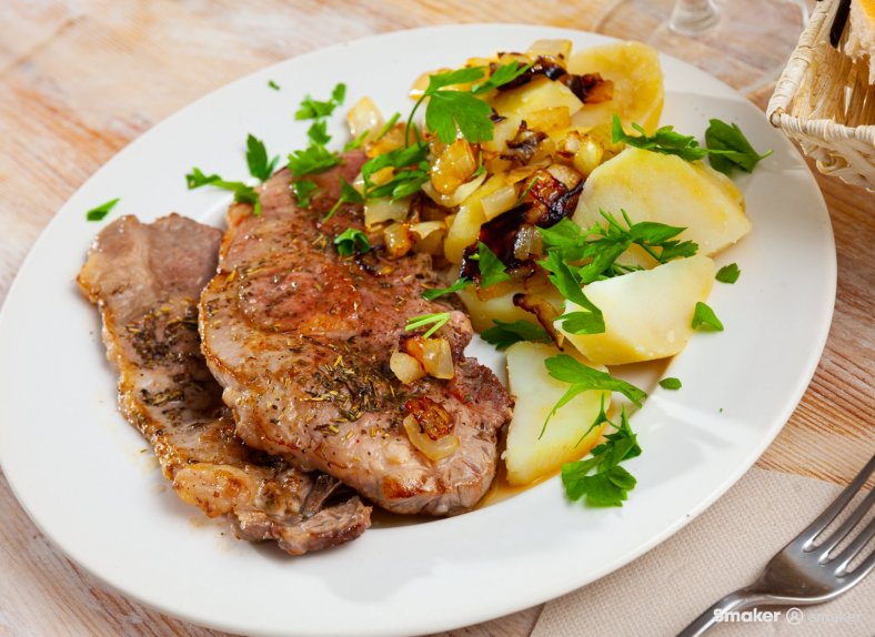 Schab po bałkańsku