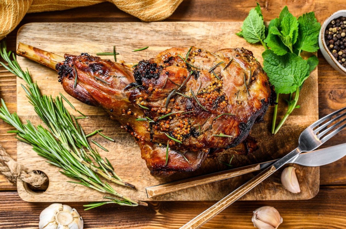 Jak przyrządzić kozinę? Jakie przyprawy do mięsa z kozy się sprawdzą?