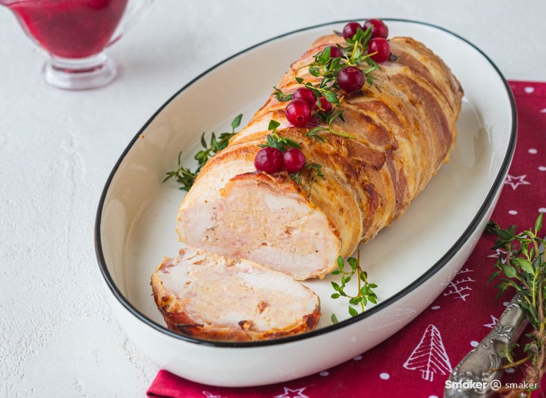 Indyk nadziewany mięsem mielonym