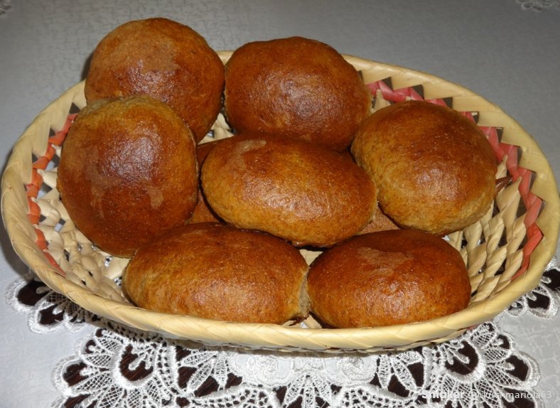 Bułki razowe grahamki na miodzie