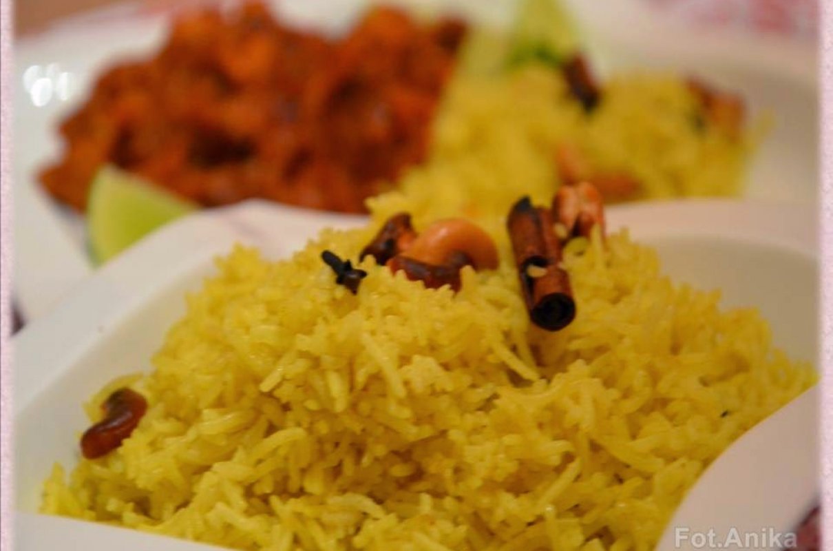 Złocisty ryż po indyjsku