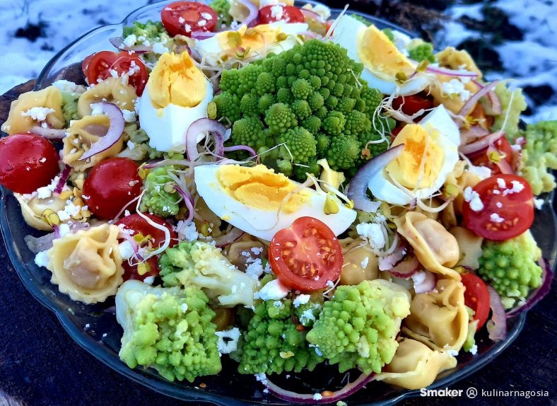 Sałatka z kalafiora romanesco