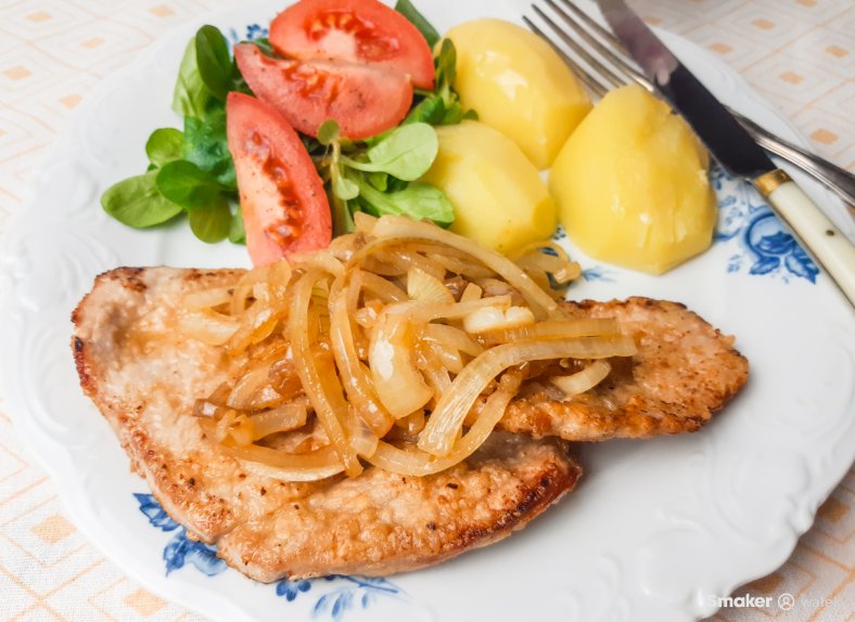 Bitki wieprzowe z cebulą