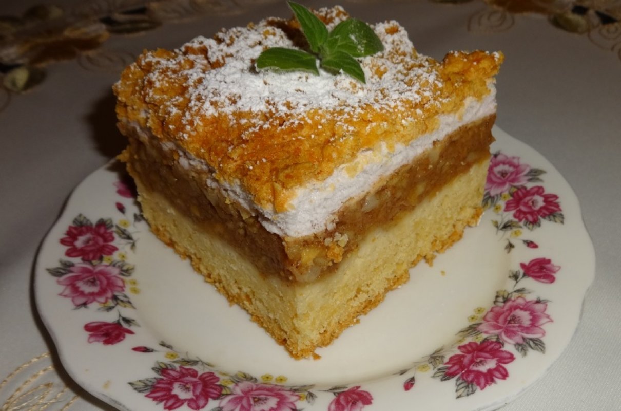 Jabłecznik z pianką.