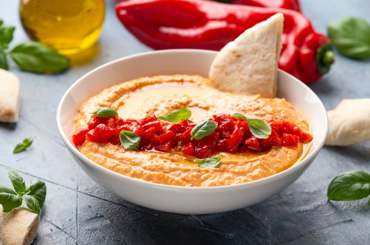 Pasta z fety i pieczonej papryki