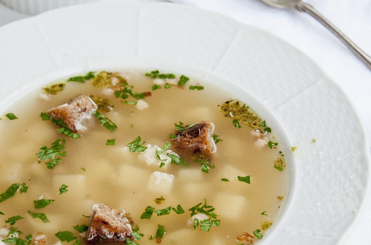 Czeska zupa czosnkowa