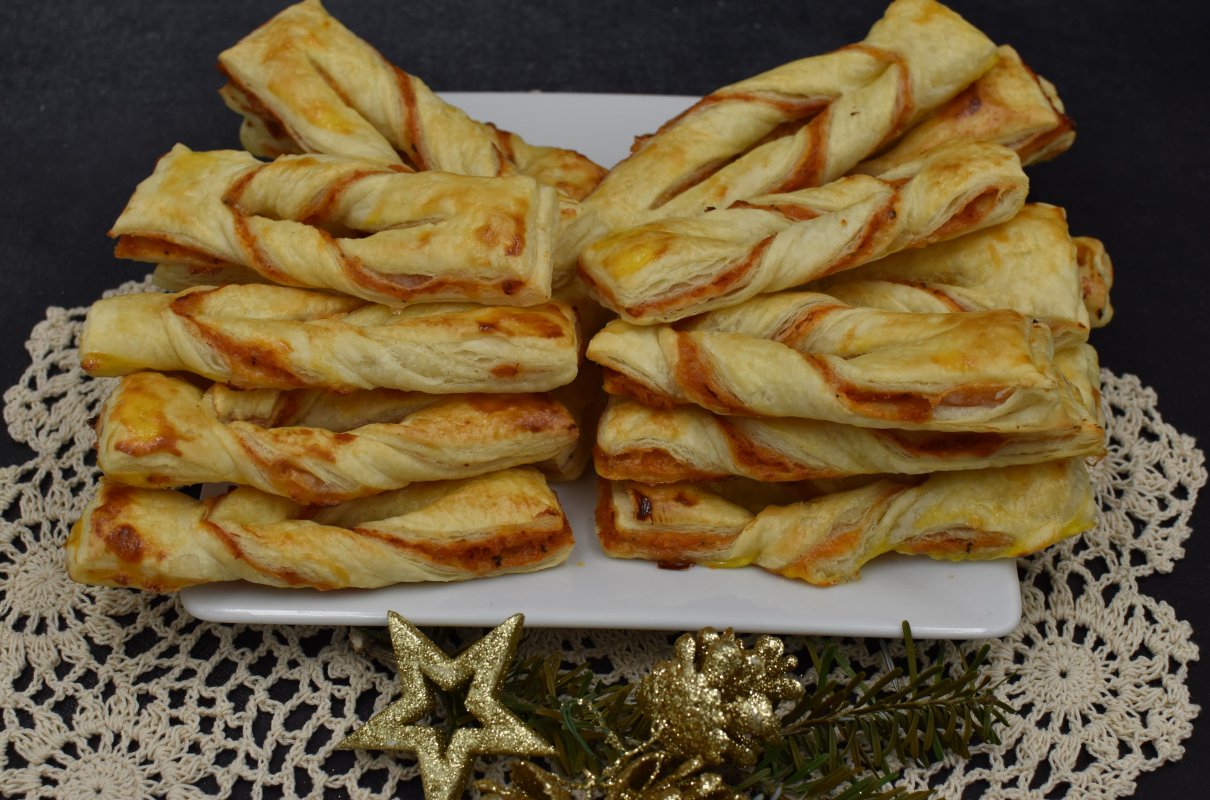 Faworki ala pizza