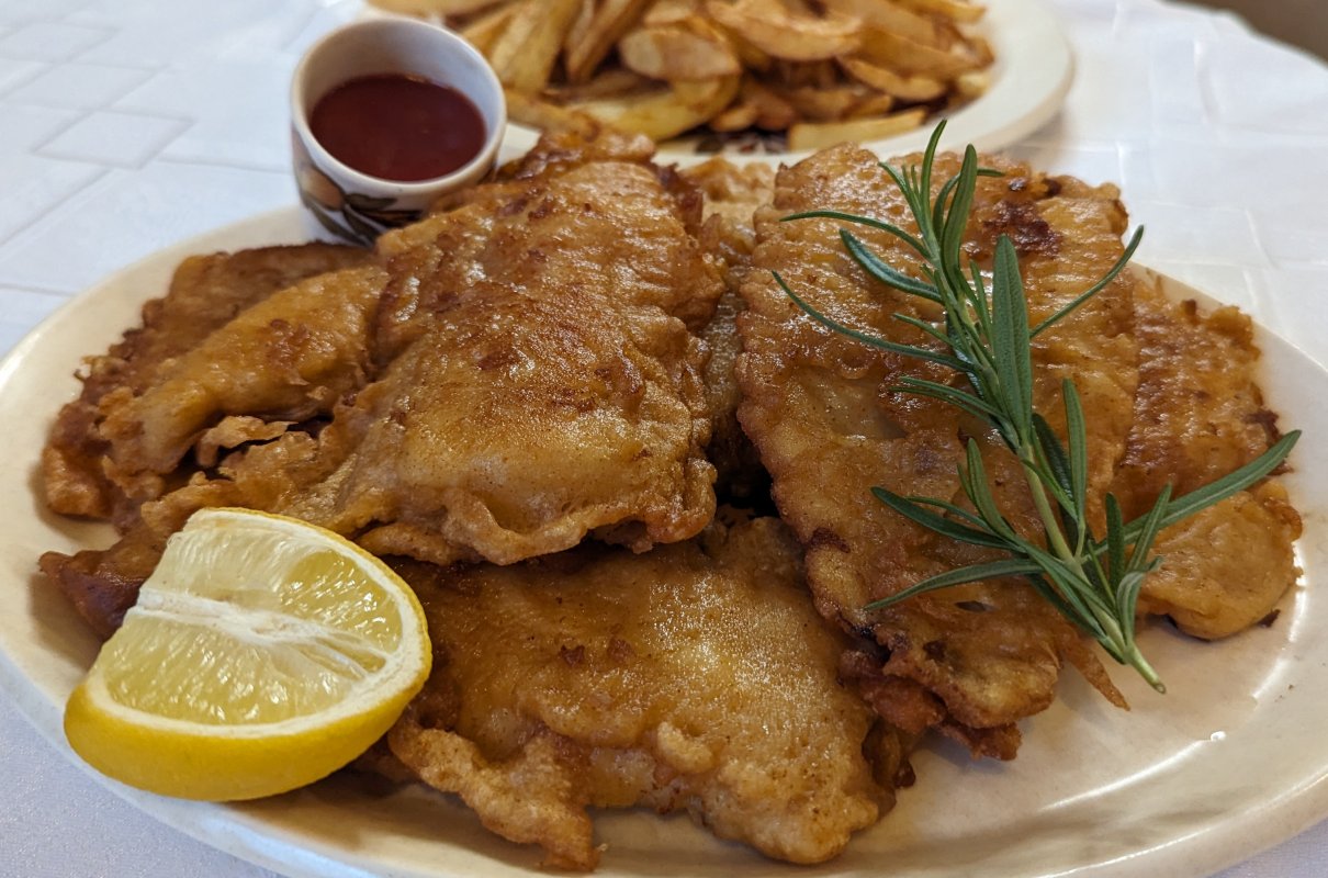 Dorsz i łupacz (plamiak) w cieście