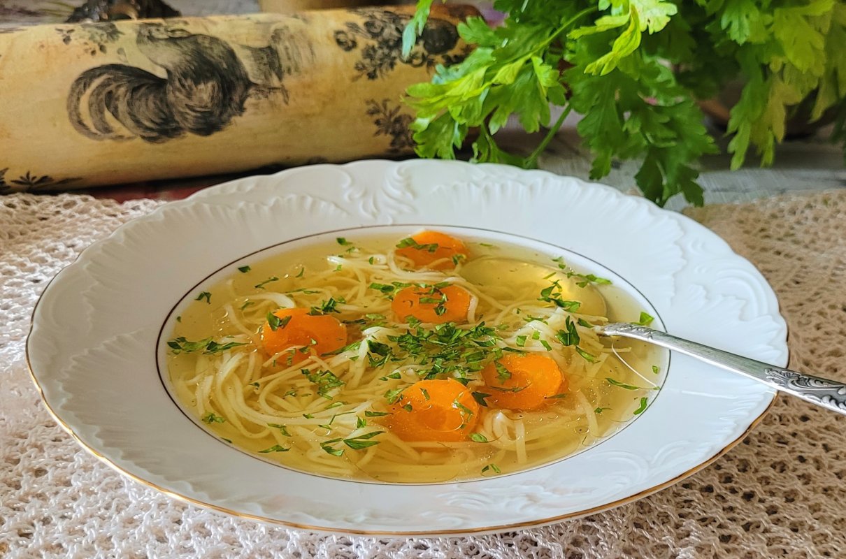 Rosół drobiowy na niedzielę