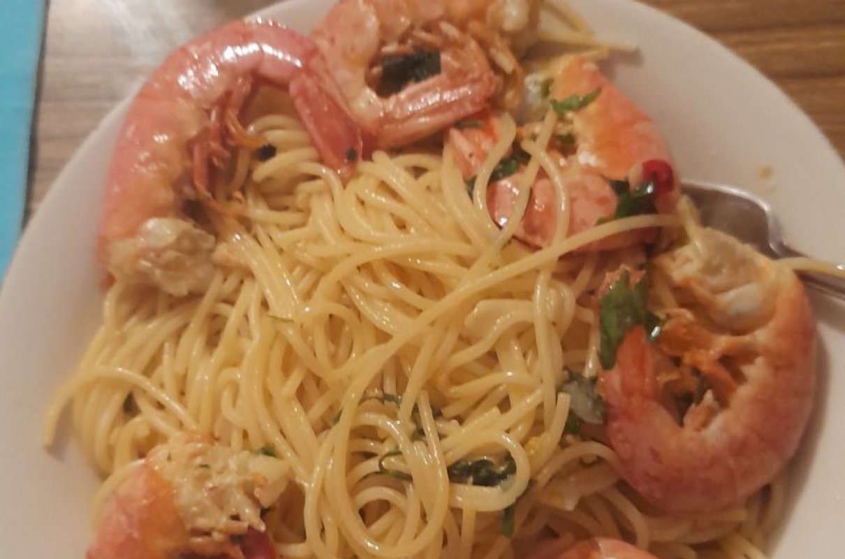 Domowe spagetti z krewetkami
